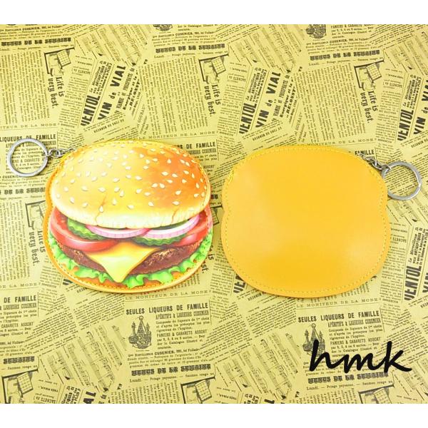 ハンバーガーをPUにプリントしポーチ（小物入れ）にしました。コインケースとしても化粧品小物入れとしてもOKです。プレゼントにもおすすめ☆SIZE:約11.0cm×12.0cm正面：ハンバーガー裏面：無地品番：PP01164-88※ファスナー...