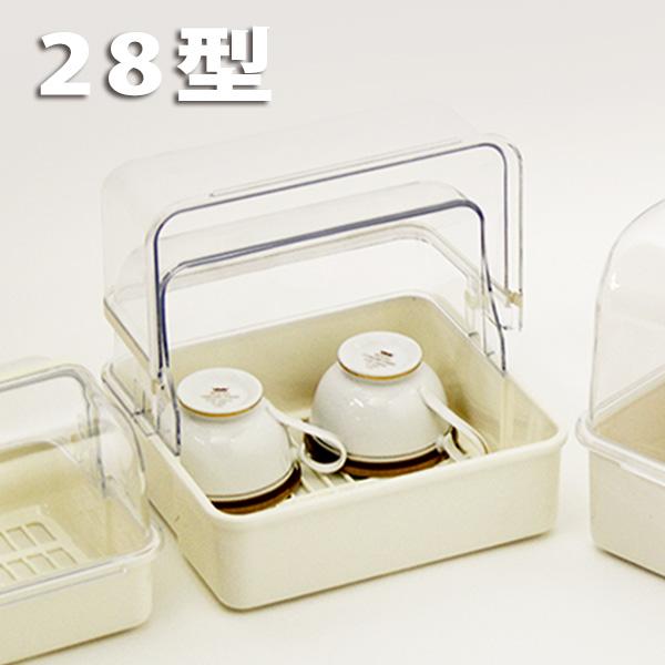 密閉保管に優れた収納容器！！哺乳瓶などの保管にもちょうどいいフードケース♪パイルシールとゴムパッキンでほこりや虫から中身を守ります。色：ホワイト材質：（本体）スチロール　　　（スノコ）ポリプロピレンサイズ：外寸＝278×245×220Ｈmm...