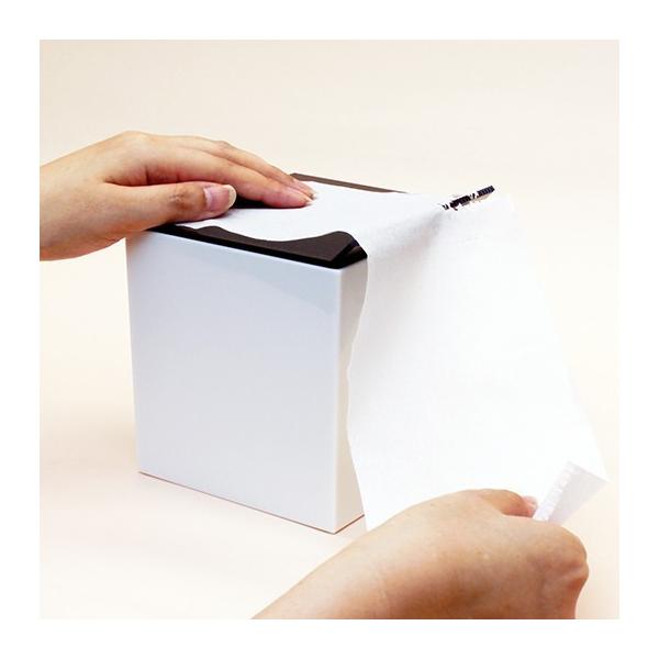 テレビで放映されて大反響の便利アイデア商品!!トイレットペーパー利用で経済的に!!材質：スチロールサイズ(外寸)：135×126×147Ｈmm自社(蝶プラ工業)製造直販です♪