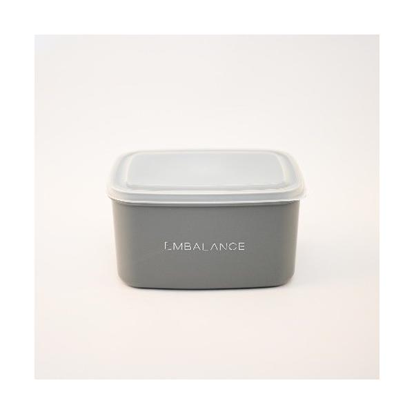 ■商品名：EMBALANCE FOOD CONTAINER 3.5L （エンバランスフードコンテナ3.5L） ■容量：3.5L■本体カラー：グレー■フタカラー：透明■素材：本体 ポリプロピレン（EMB加工）/ フタ ポリエチレン（EMB加工...