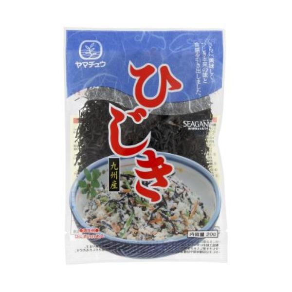■商品名：九州産ひじき■内容量：20g■メーカー：山忠■賞味期限：製造日より2年■原材料：ひじき（九州産）■商品詳細：独自のノンドリップ蒸煮製法で製造加工した九州産芽ひじきです。ひじき本来の味と食感を引き出しました。自然な海の香りとシャキッ...