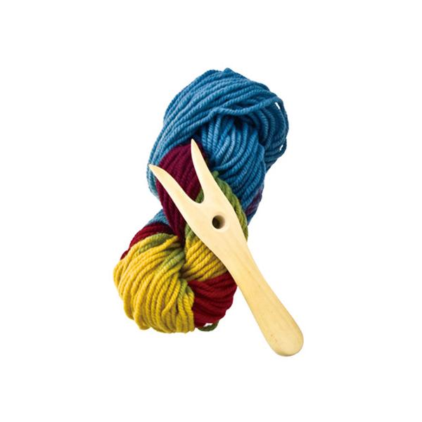 段染めで編み上がりがキレイな毛糸です。<br>