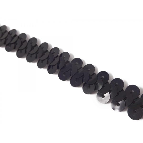 【当日出荷商品】<br>サイズ 幅1.2cm×長さ3ｍ巻き色 黒（ブラック）黒（ブラック）のブレード（スパンコールブレード）になります。1.2cmと細身ながら収縮性のある優れもののブレード。伸び縮みするので、新体操やフィギアスケ...