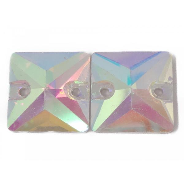 【当日出荷商品】<br>サイズ 1.2cm×1.2cm_11個入り色 クリスタルABクリスタルのビジュー（ガラスビーズ ラインストーン）です。両脇に穴が２つ空いていますので、こちらから縫いつける形でリメイク・手芸にご利用ください...