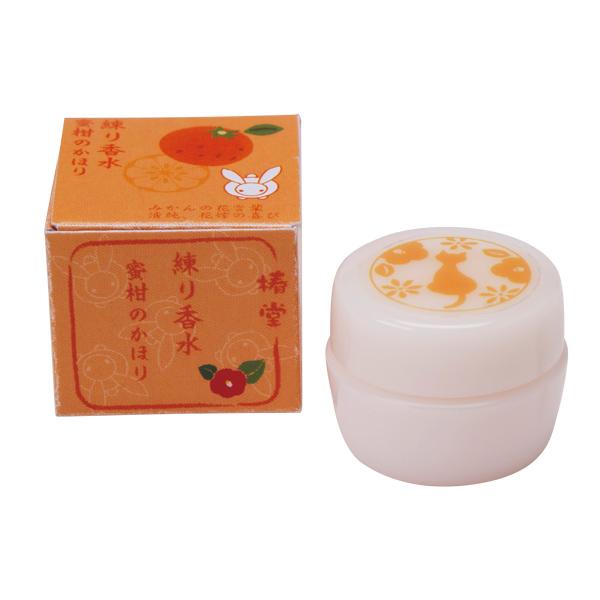 サイズ　約巾3.2×奥3.2×高さ2.7cm容量 4.2g特徴とご注意点指先でお肌につけるタイプの香水です。発売元　株式会社くろちく日本製/化粧品広告文責　有限会社アプリ　TEL　072-242-6700