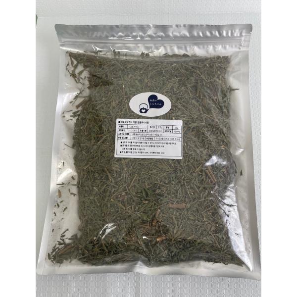 即納します。「お茶のしんちゃん」のパッケージです。 お茶のしんちゃんは韓国からメドハギ茶を直輸入しております。弊社（きれいになーれ）は正規代理店です。いつも新鮮なメドハギ茶を販売しております。 【ヤグァンムン 鹿児島 薬草フェスティバル 低...