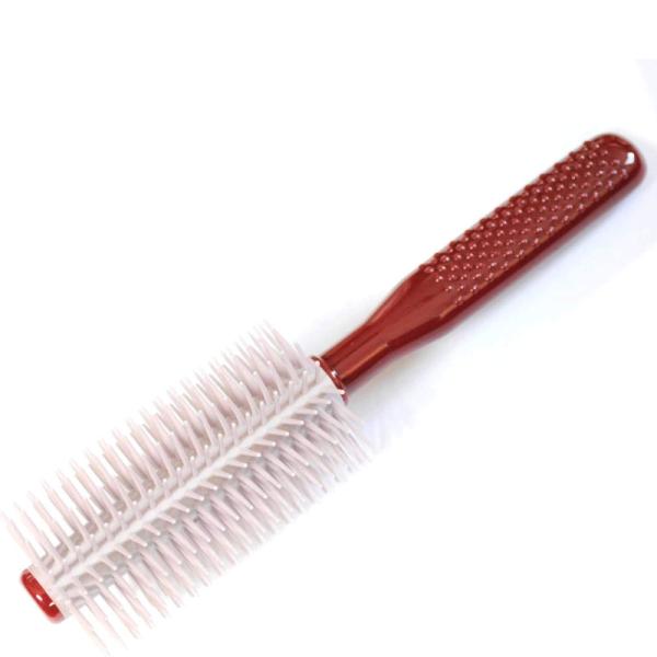 毛先のクセつけをしたりウェーブを作る為のロールブラシです。ハンドルが握りやすい形状で、毛の材質もソフトなので髪を捉えやすく、ドライヤーを使って外巻きや内巻き等のヘアアレンジも最適です。アダルト感覚のブロースタイリングブラシです。