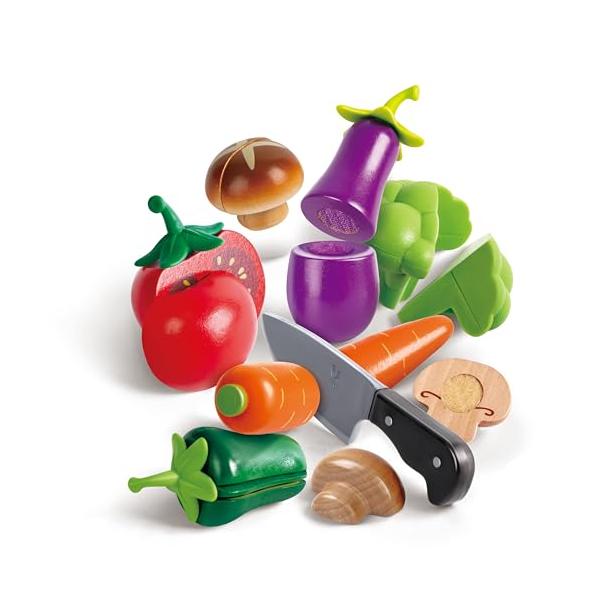 サクッとおやさい/-/E3161・Color:サクッとおやさい・パッケージ個数:1・にんじんやナス、ブロッコリーなど身近なお野菜が入った木製のおままごとセットです。・切り口には面ファスナーやマグネットを使っているので、付属の包丁でサクッと切...