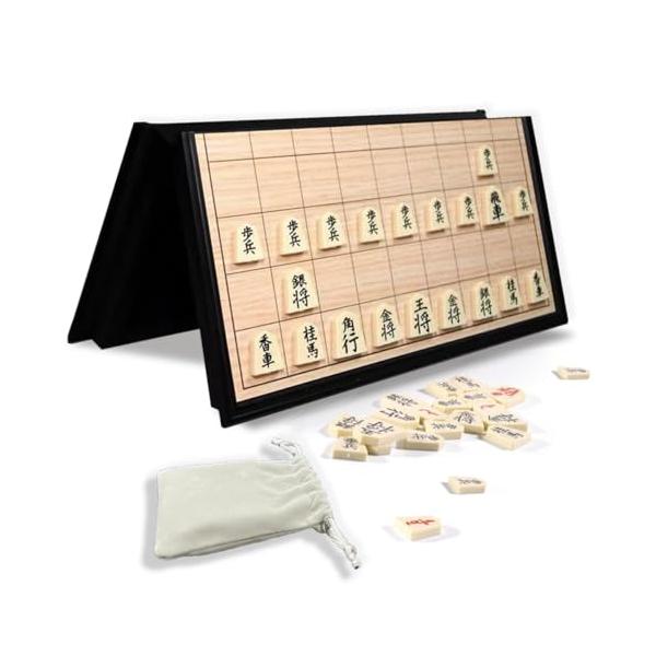 パッケージ個数:1・携帯便利畳んで広げて、どこででも楽しめるポータブル将棋どこででも楽しめる、携帯版将棋です。半分に折りたたんで持ち運べるので、旅行などに持っていけます。・将棋駒袋が付き将棋盤と軟質塩ビ将棋駒優良押し駒に将棋駒袋が付いた将棋...