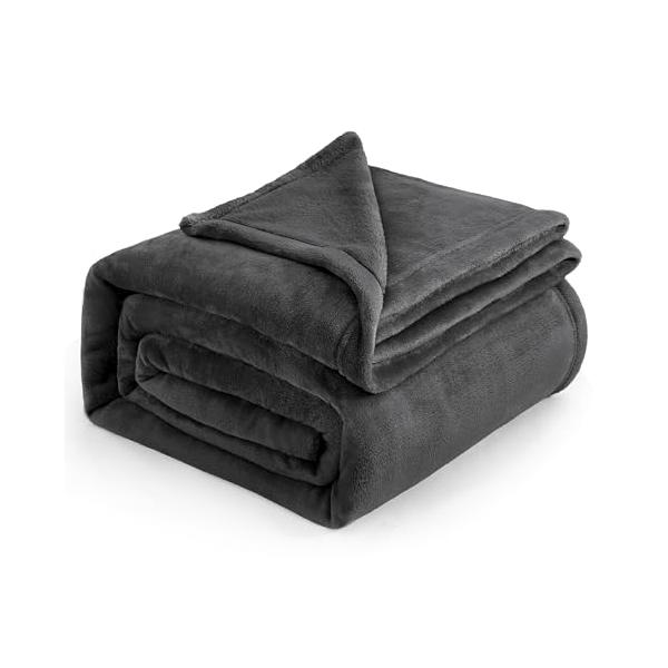 モダングレーブラック/130x150/-・Color:グレーブラックSize:130x150・パッケージ個数:1・ふんわりなめらか、極上の肌ざわり：高品質マイクロファイバーで織り上げた両面フランネル。密度の高いふっくらとした起毛と、整った滑...