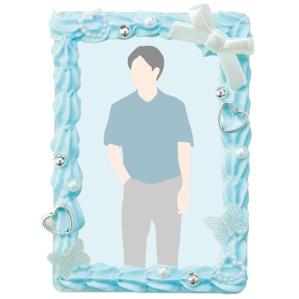 ふわっとホイップでデコる！自分だけのトレカケースを作ろう！　　ふわふわのホイップと6種類のキラキラデコパーツがセットになった、楽しくカスタマイズできるトレカケースキットです。ホイップで立体感をプラスして、まるでスイーツのような仕上がりに！付...