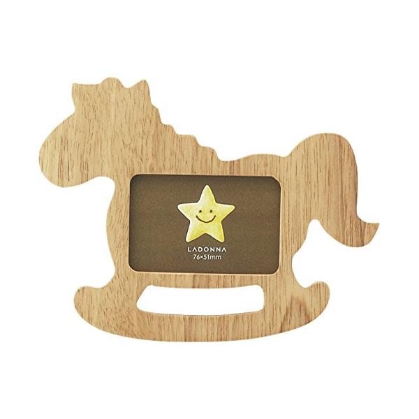 ●[本体サイズ] 163×125mm●木のあたたかさ、やさしさ、ぬくもりを伝える木製のミニフレーム。●[製造国] 中華人民共和国愛らしいモチーフの木製フレームです♪【特長】●木のあたたかさ、やさしさ、ぬくもりを伝える木製のフレームです。●イ...