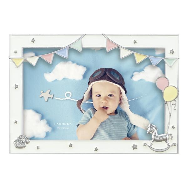 カラフルなパステルカラーのフラッグや風船が元気なイメージを演出します。<br><br>【サイズ(mm)】<br>●写真サイズ：ポストカード版<br>外寸：175×124<br>内寸...