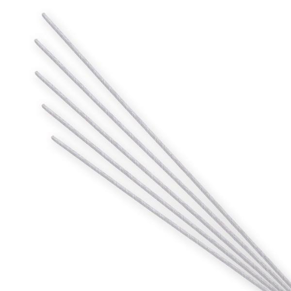 日本古来からの贈答のしきたりに欠かすことのできない水引を、ラッピングやクラフト向けのパーツとしてラインナップした商品です。適度な硬さで結びやすく、曲線をあしらったデザインにも適しています。　　●入数:100本　　型番：004870530　サ...