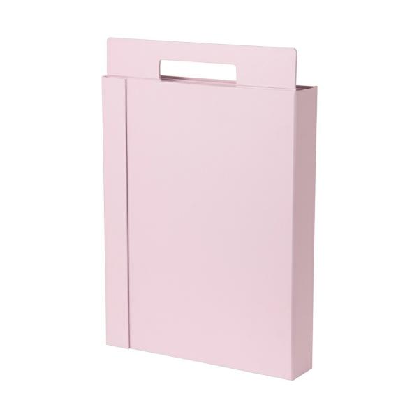 【商品説明】　自分だけのスペースを作れる学習パーティション　　使わない時はすっきり収納。　持ち運びに便利な取っ手付き。　コピー用紙を5枚まで挟めるマグネットフラップ付き。　開いて右側は筆記用具やメモが入る仕切り付きのポケット。30cm定規も...