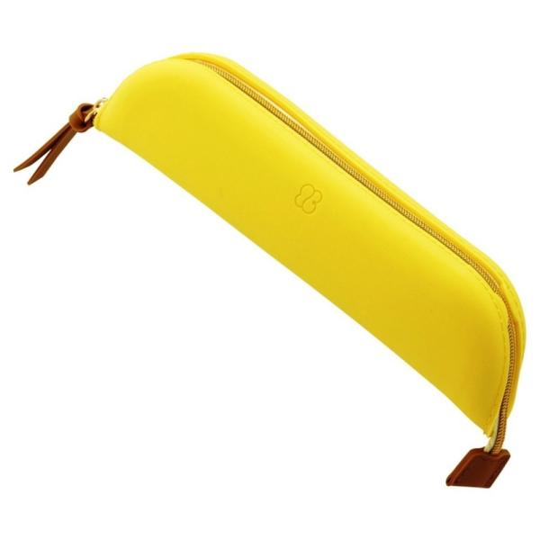 ペントレーのように使えるペンケース。収容物がすぐに取り出せる。　ファスナーを全開にするとペントレーに。　ストッパーを使えば省スペースで使いやすいペンケースに。ファスナーがとまるストッパー付き。全開にしなくてもペンの取り出しがスムーズ。　　【...