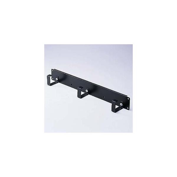 【商品説明】　RAC-SV18UN用ケーブルフック。幅482.5×高さ67mm。　　●RAC-SV18UN用のケーブルフックです。　●マウント前・背面でのケーブル処理に最適です。　　【詳細】　■カラー：ブラック　■サイズ：W482.5×H6...