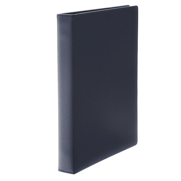 ビジネスシーンで映える手に馴染む本革調　　【商品説明】　○耐久性に優れた金属製で、開閉しやすい立ててこ式綴じ具。　○筆記の邪魔にならないフラット構造の大ポケットやカードポケット付き　○ポケットリーフも綴じれる大き目の表紙　　【仕様】　・材質...