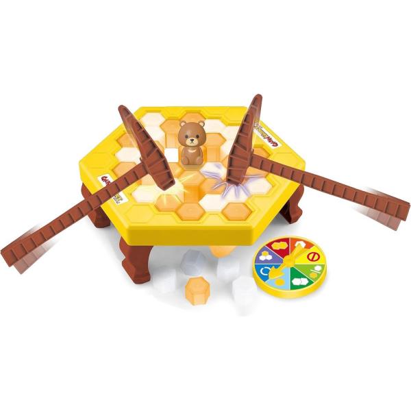 くまさんを落とさないように蜂の巣をくだこう!　ハンマーで蜂の巣をたたけ! どこを落とすかが勝負の分かれ目です。　　運命のカギを握るルーレット付き。　推奨人数:2〜4人。電池不要です。　　【セット内容】くまさん×1、ルーレット×1、フィールド...