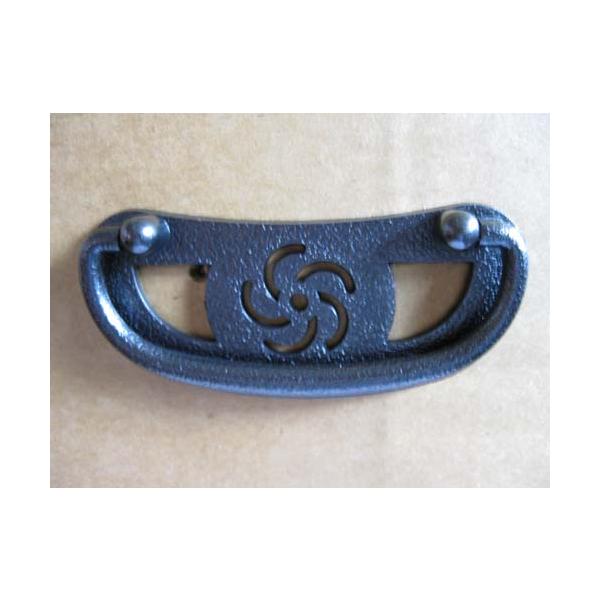 ※お届けは基本、日本郵便での発送です。●サイズ　　全長70ｘ33mm●足幅　　　54mm●色　　　　古美色●材質　　　亜鉛合金●仕様　　　六角ナット仕様●付属品　　六角ナット・キャップ●製造　　　日本