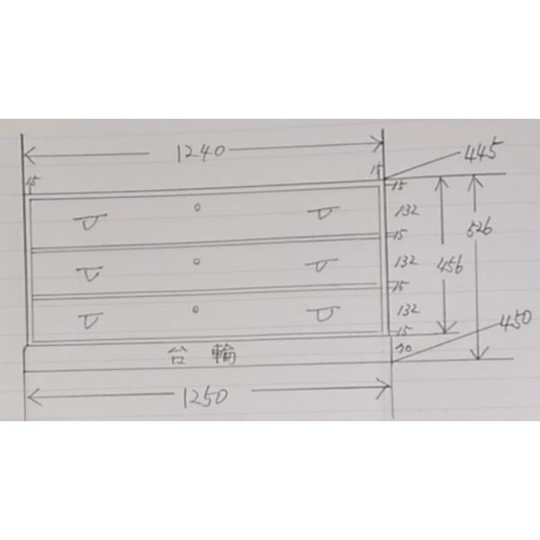 ★「推しを、大切にしまう。」あなたの”好き”を守る、桐のやさしさ。私たちの桐製品は、調湿性・防虫性に優れ、昔から着物や書物・骨董を守ってきた伝統の素材。その優しい桐の力であなたの「好き」を美しく、安全に収納しませんか？★受注生産だからこそ叶...