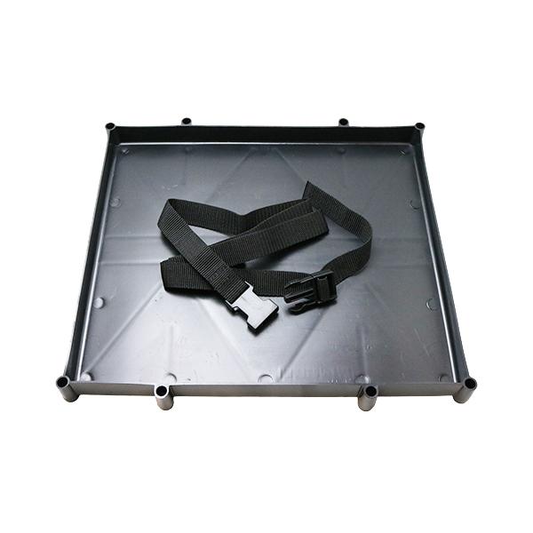 商品コード：323227M27MFクラスのバッテリーを一度に2個ホールドできるバッテリートレイです。バッテリー固定用ストラップが1本付属しています。◆適応バッテリー：M27MF◆内寸：縦300　×　横345　(mm)◆材質：プラスチック