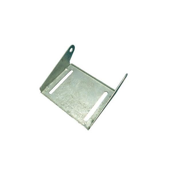 商品コード：500779キールローラーをトレーラーに取り付けるためのブラケットです。◆対応ローラー：8インチ◆材質：スチール(亜鉛メッキ)製