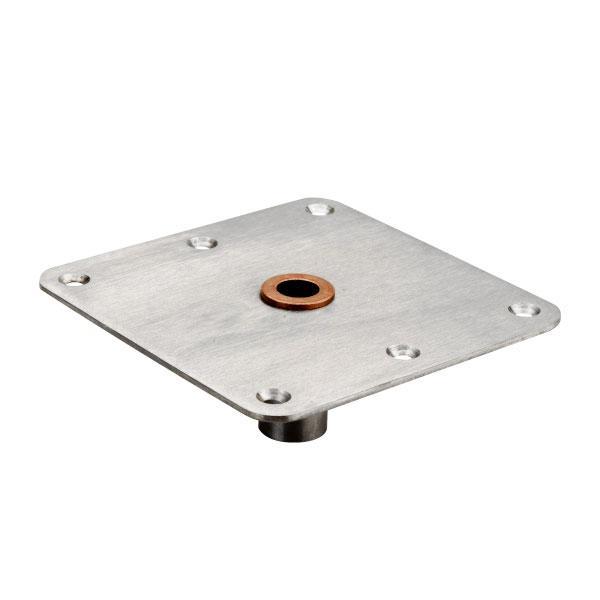 商品コード：502270ステンレスプレートタイプのポストベースです。7"×7"の正方形プレートは最もポピュラーなサイズで多くのボートメーカーにも使用されています。またステンレスプレートタイプは肉厚が薄いのでデッキ加工の際に上からカーペットを...