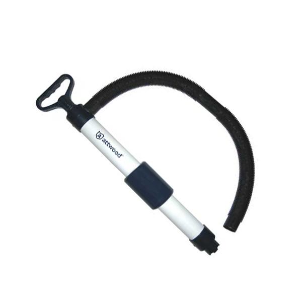 商品コード：511595ボート用品で定評があるアトウッド社の手動式ハンドビルジポンプで、カヤックやカヌーで使用するのにベストサイズです。ハンドル1回のストロークで約550ccのビルジ(水)を排水する事ができます。万が一、水に落としてしまって...