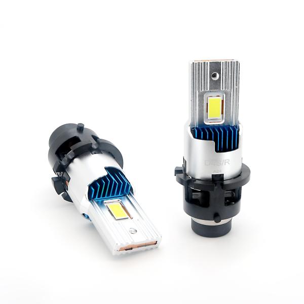 純正HID車両を簡単にLED化出来るトレードインタイプ！煩わしい配線作業不要で、気軽にLED化が行えます。新設計の空冷ファンと放熱フィン搭載で、従来型に比べ効率的に放熱する事が可能熱暴走リスクが更に軽減されました！光量は純正HIDバーナー比...