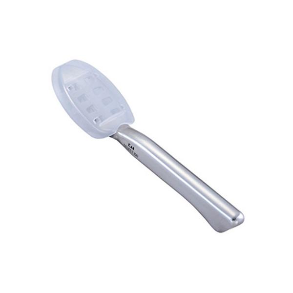 うろこが飛びにくいカバー付きのうろこ取り●使いやすい道具はシンプルで美しく、手になじむ。●料理のプロたちが厳しくチェックしたうえに考え抜かれた道具のシリーズです。●大きなうろこも小さなうろこもきれいに取れ、ワンタッチで着脱できるうろこが飛び...