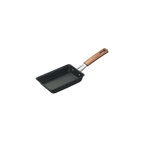 コスパ最強 鉄分補給 日本製の鉄フライパン鉄製ならではの調理性能！本格派の仕上がり熱伝導と蓄熱性に優れ、高温で一気に焼き上げるため、「炒め物はシャキッ」、「肉料理はジューシー」に仕上がります。使い込むほどに油が馴染み、どんどん焦げ付きにくく...