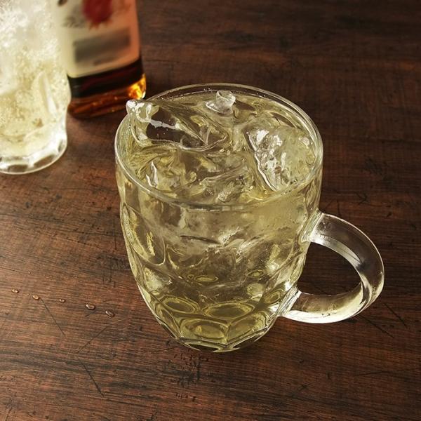 夏のビールはやっぱりガラス製のジョッキ！！ハイボールやソフトドリンクも美味しく頂けます。＊生産工程上に避けれない継ぎ目（型のあと）があります、 不良ではありませんので、予めご理解ご了承のうえ、お買い求めください。--------------...