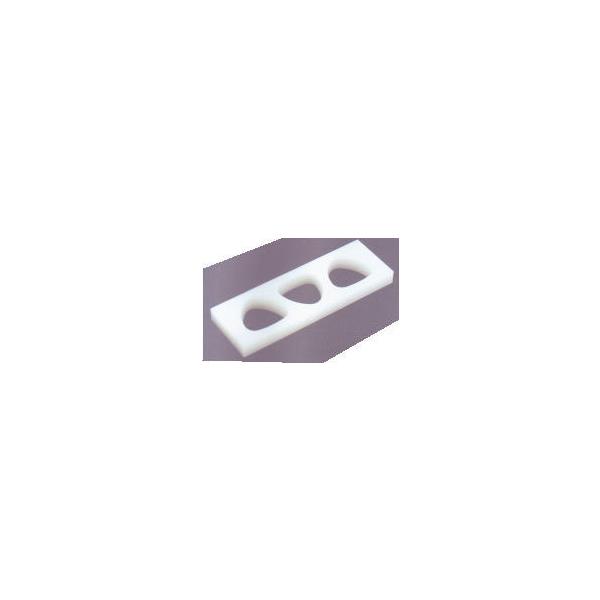 ●住友 おにぎり型 B型 (関東型) 3穴　大●品番：OB3LO●取り数：3ヶ●材質：ポリエチレン●耐熱温度：70℃●出来上がり寸法：70x65x25●米飯参考重量：80ｇ/ヶ