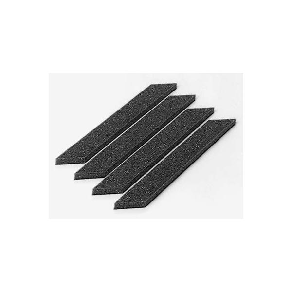 ツーリングカー用の26mm幅タイヤにジャストフィットするインナースポンジです。円形にしてタイヤにはめ込みます。トレッド面を均一に接地させることで高いグリップ力と偏磨耗を防ぎます。OP113と比べて硬めの設定となっています。  #53156)...