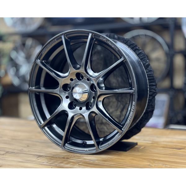 ※車両への取り付けは行っておりませんが一度タイヤと組み付けておりますので、ご了承の上ご購入下さい。◆メーカー　　　　：　ウェッズ◆ホイール　　　　：　ウェッズスポーツ　ＳＡ−２５Ｒ◆カラー　　　　　：　プラチナシルバーブラック◆サイズ　　　...