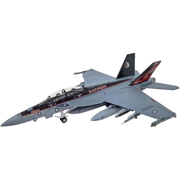 【発売日：2022年11月12日】●この商品は、組み立て、塗装が必要なプラモデルです。●組み立て、塗装には別途、接着剤や工具、塗料等が必要です。アメリカ海軍戦闘攻撃飛行隊 VFA-154 ブラックナイツ 所属機 F/A-18F スーパーホー...