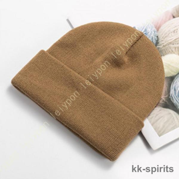 商品詳細：【サイズ】：M=頭周り約58-56cmフリーサイズ） 【素材】：アクリル【裏地】：なし・抗菌加工で清潔、臭わない頭皮は人体の中でも、特に汗や皮脂の分泌が多い場所。それは「臭いの元となる雑菌が繁殖しやすい場所」でもあります。この帽子...