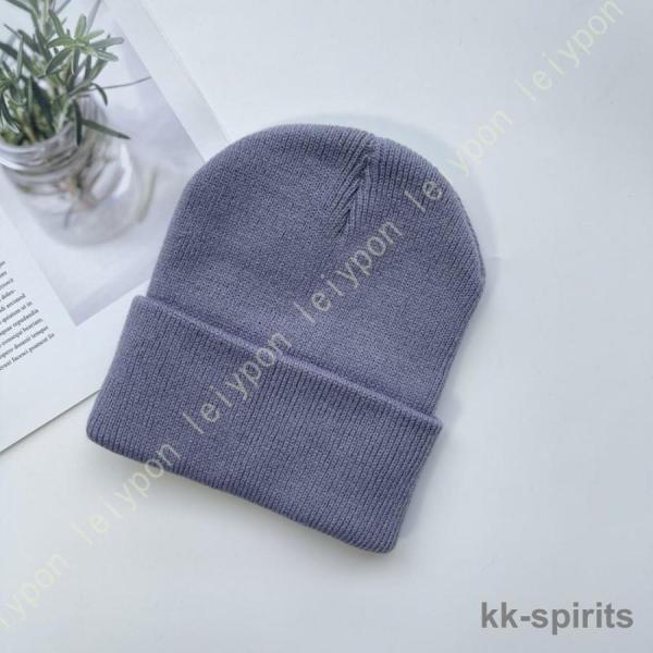 商品詳細：【サイズ】：S=頭周り約22cm24cm（フリーサイズ）M=頭周り約55cm60cm（フリーサイズ）【素材】：アクリル【裏地】：なし・抗菌加工で清潔、臭わない頭皮は人体の中でも、特に汗や皮脂の分泌が多い場所。それは「臭いの元となる...