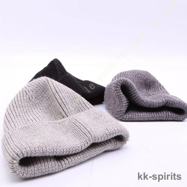 商品詳細：【サイズ】：M=頭周り約56cm58cm（フリーサイズ）【素材】：アクリル【裏地】：なし・抗菌加工で清潔、臭わない頭皮は人体の中でも、特に汗や皮脂の分泌が多い場所。それは「臭いの元となる雑菌が繁殖しやすい場所」でもあります。この帽...