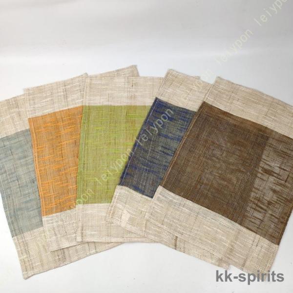 ■製品詳細：【サイズ】：33*48=幅約33cm*長さ約48cm(プレースマット1枚)36*183=幅約33cm*長さ約183cm(テーブルフラッグ1枚)【個数】：1枚組【素材】：ポリエステル ★ワンランク上のテーブルコーディネート無地調の...