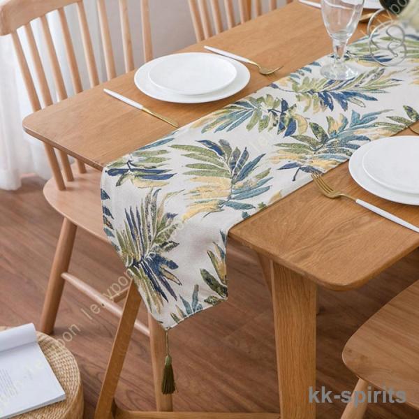 ★テーブルクロス ホテル レストランをインテリアの一つとして、シンプルで明るいお部屋を彩ります。こたつの天板・卓上にも最適！簡単に洗浄。★どんな空間にも馴染む柄、テーブルを華やかに演出してくれるテーブルカバー。家テーブル用だけではなく、パー...