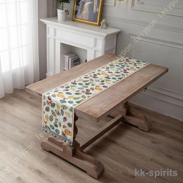 ★テーブルの中央にさらりと敷きこむだけで、ぐっとお洒落な雰囲気を作り出してくれるテーブルランナー。★柔らかく、耐久性があり、環境に優しい、ガラスや陶器の食器、花瓶なども安心して置けます。★お部屋を明るく：パッと敷くだけで、おしゃれなテーブル...