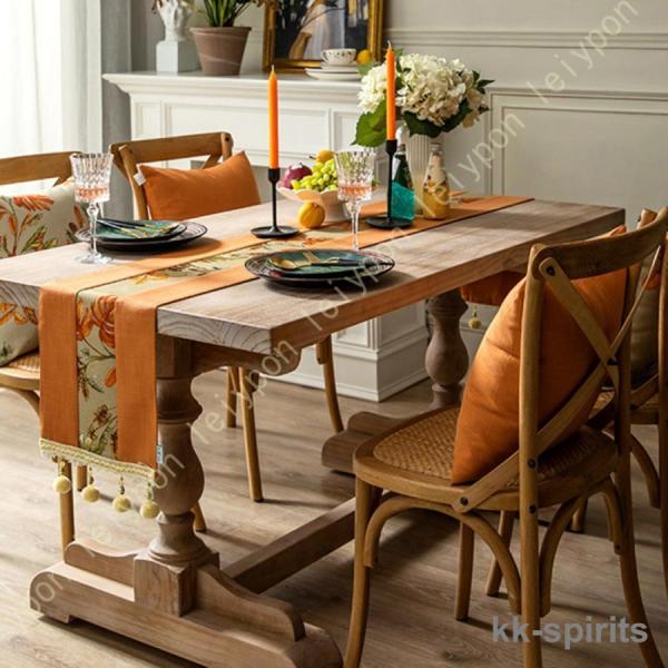 ★テーブルの中央にさらりと敷きこむだけで、ぐっとお洒落な雰囲気を作り出してくれるテーブルランナー。★柔らかく、耐久性があり、環境に優しい、ガラスや陶器の食器、花瓶なども安心して置けます。★お部屋を明るく：パッと敷くだけで、おしゃれなテーブル...