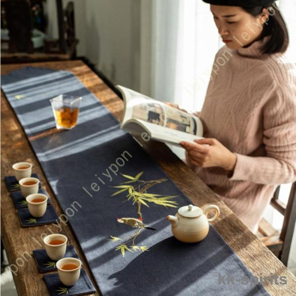 【材質】：綿麻製 【サイズ（CM）】：30*100 30*150 30*200 30*250 30*300　★テーブルの中央にさらりと敷きこむだけで、ぐっとお洒落な雰囲気を作り出してくれるテーブルランナー。★柔らかく、耐久性があり、環境に優...