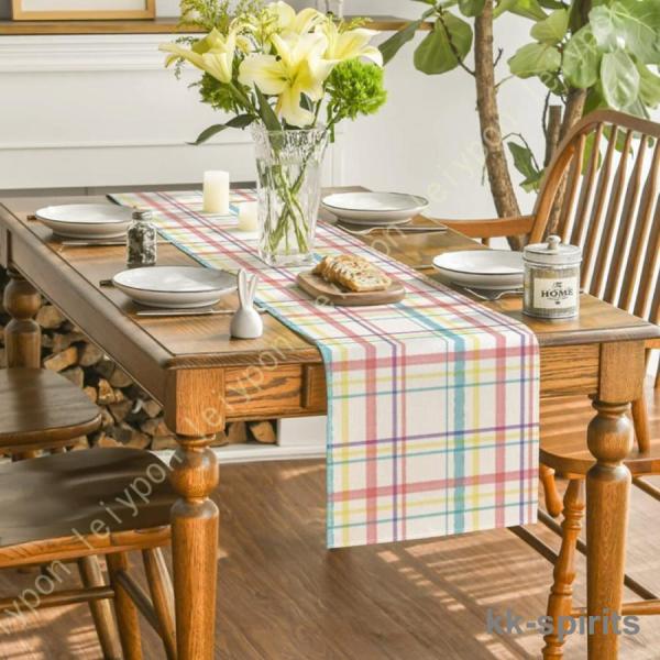 商品の特徴：・柔らかく、環境に優しい素材で作られています。・ダイニングテーブルにテーブルフラグを敷いて、インテリア小物なんかなんかか置いてみて、お洒落な部屋になります。 そして、テレビ台や整理棚の上に置いてもホコリの心配がありません。・上品...