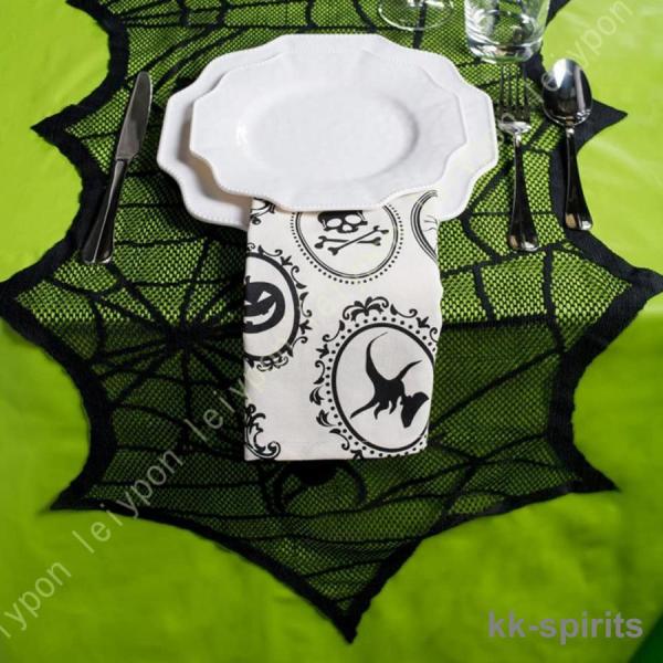 商品の素材：素材：ポリエステル※ポリエステル生地で 柔らかくてシワになりにくく、丈夫で耐久性にも優れています。商品の特徴：・柔らかく、環境に優しい素材で作られています。・ダイニングテーブルにテーブルフラグを敷いて、インテリア小物なんかなんか...