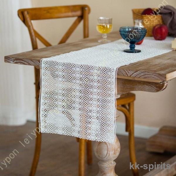 商品の特徴：・柔らかく、環境に優しい素材で作られています。・ダイニングテーブルにテーブルフラグを敷いて、インテリア小物なんかなんかか置いてみて、お洒落な部屋になります。 そして、テレビ台や整理棚の上に置いてもホコリの心配がありません。・上品...