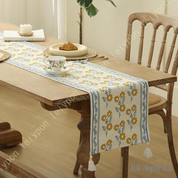 商品の特徴：・柔らかく、環境に優しい素材で作られています。・上品なパターンはシックでゴージャスな雰囲気を作り出し、毎日の食卓食卓だけでなく、どんな場所にも大活躍。 シンプルなアイテムは高級感をプラスできます。・テレビ台や整理棚の上に置いても...