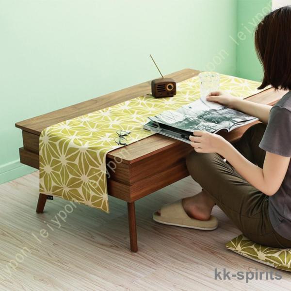 商品の特徴：・柔らかく、環境に優しい素材で作られています。・上品なパターンはシックでゴージャスな雰囲気を作り出し、毎日の食卓食卓だけでなく、どんな場所にも大活躍。 シンプルなアイテムは高級感をプラスできます。・テレビ台や整理棚の上に置いても...